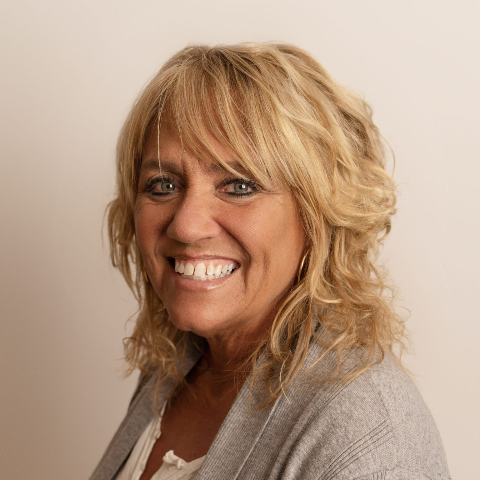About SurrogateFirst Team: Surrogate Program Experts – SurrogateFirst